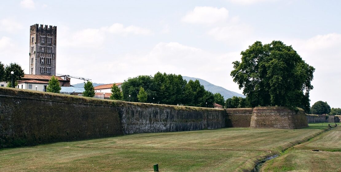 10 cose da fare e vedere a Lucca e 1 da non fare - Cosa Farei