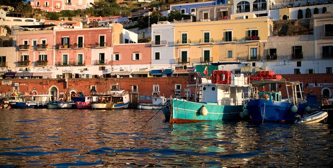 8 cose da fare e vedere a Ponza e 1 da non fare - Cosa Farei
